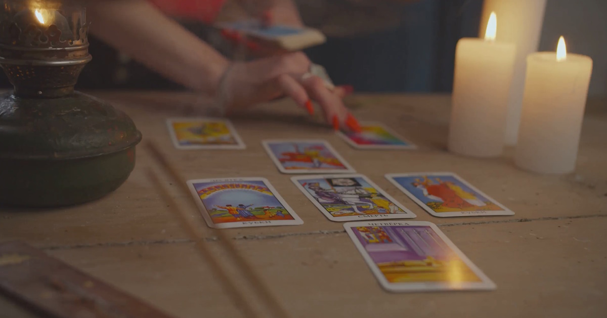 The Ultimate Tool for Self-Discovery Awaits You! Personalized Tarot ...