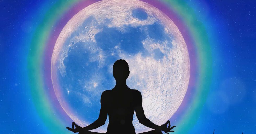 Harnessing the Phases of the Moon for Spiritual Practices - Insight Aisle